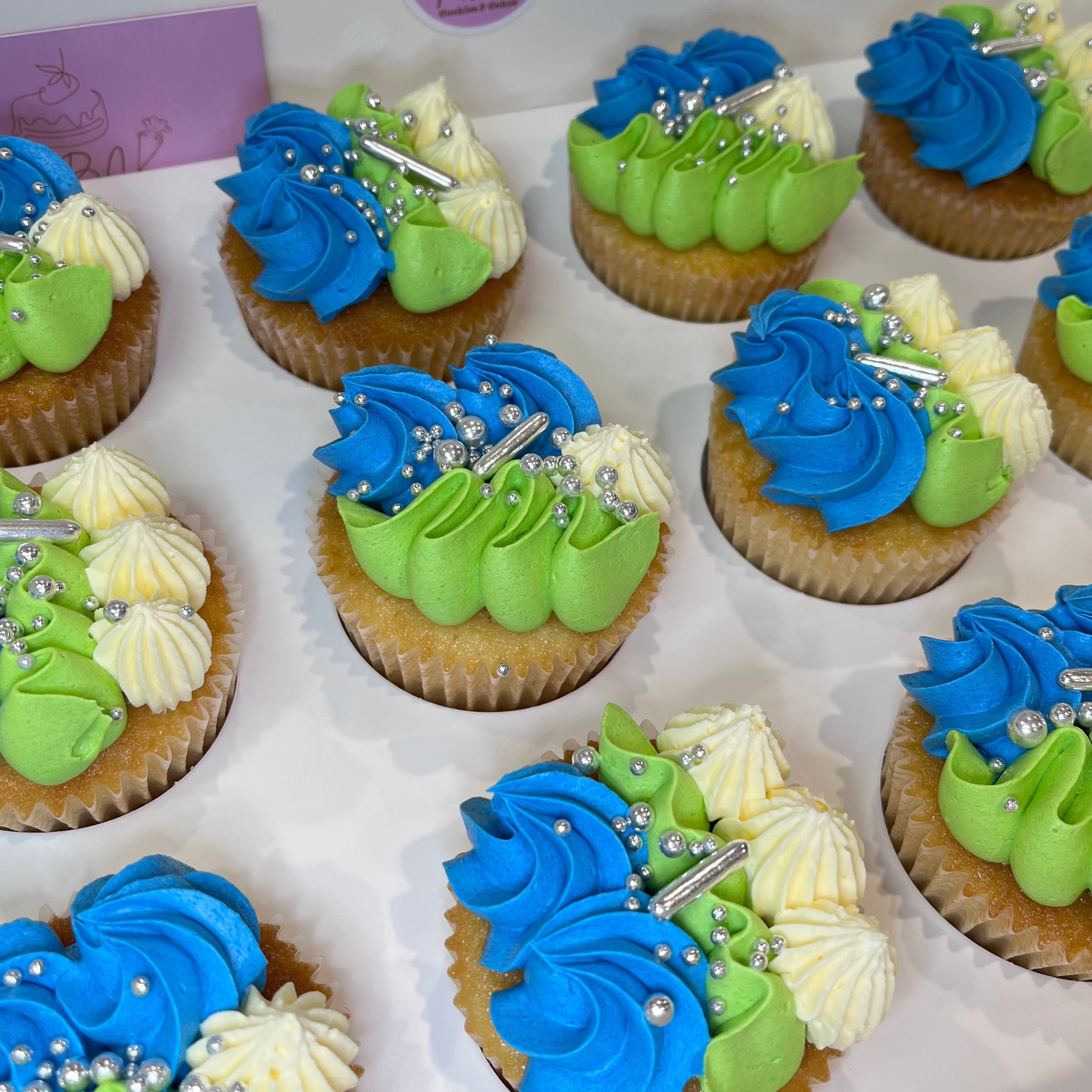 Signature Standard Cupcakes – MBC Cookies & Cakes